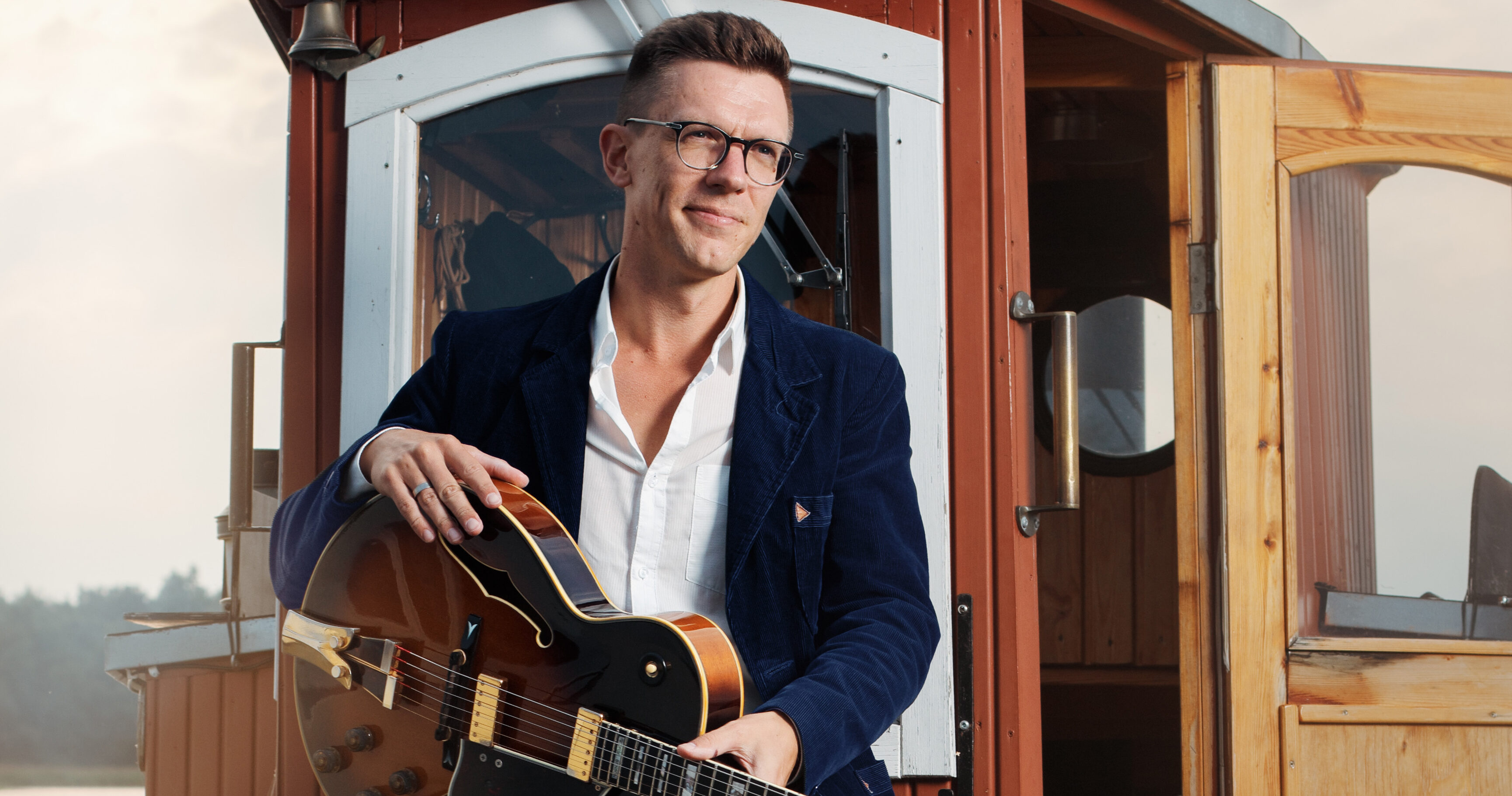 Telepaattista jazztaiturointia Järvenpää-talolla 4.4. | Järvenpää